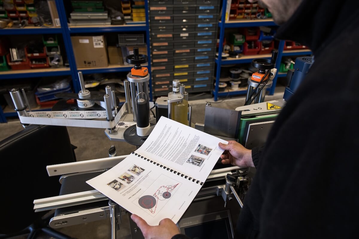 Industrial Labelling Systems: The Right One For Your Needs