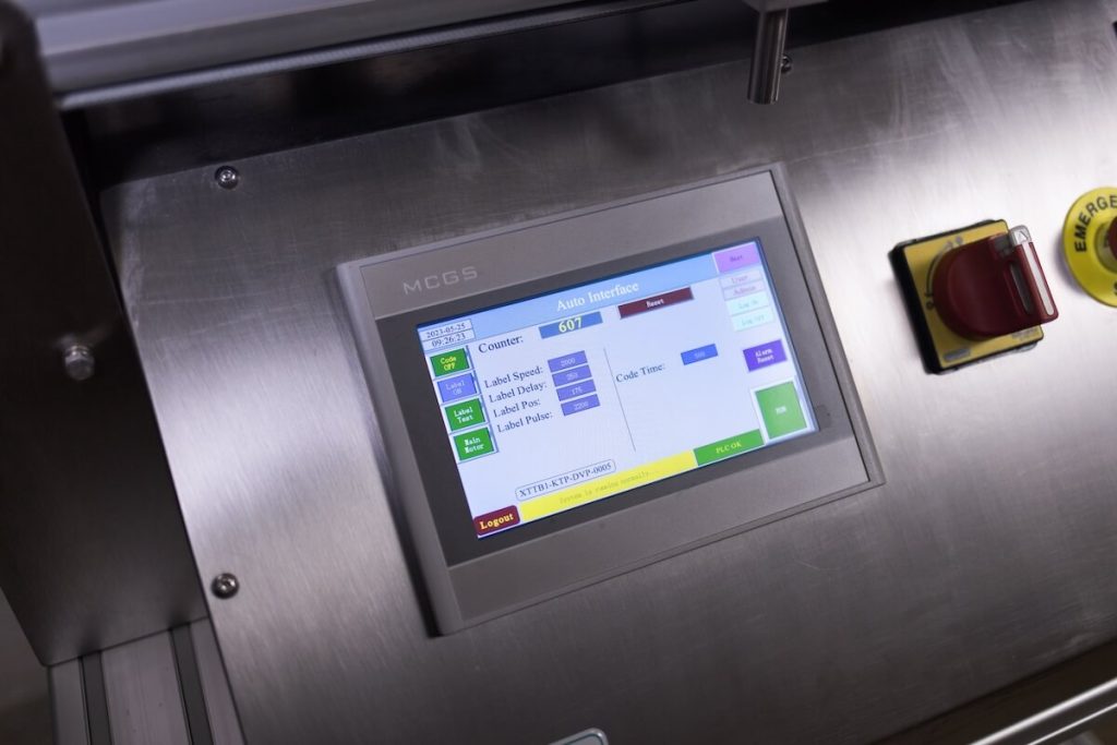 Choosing the Right Labelling Machine for Your Business